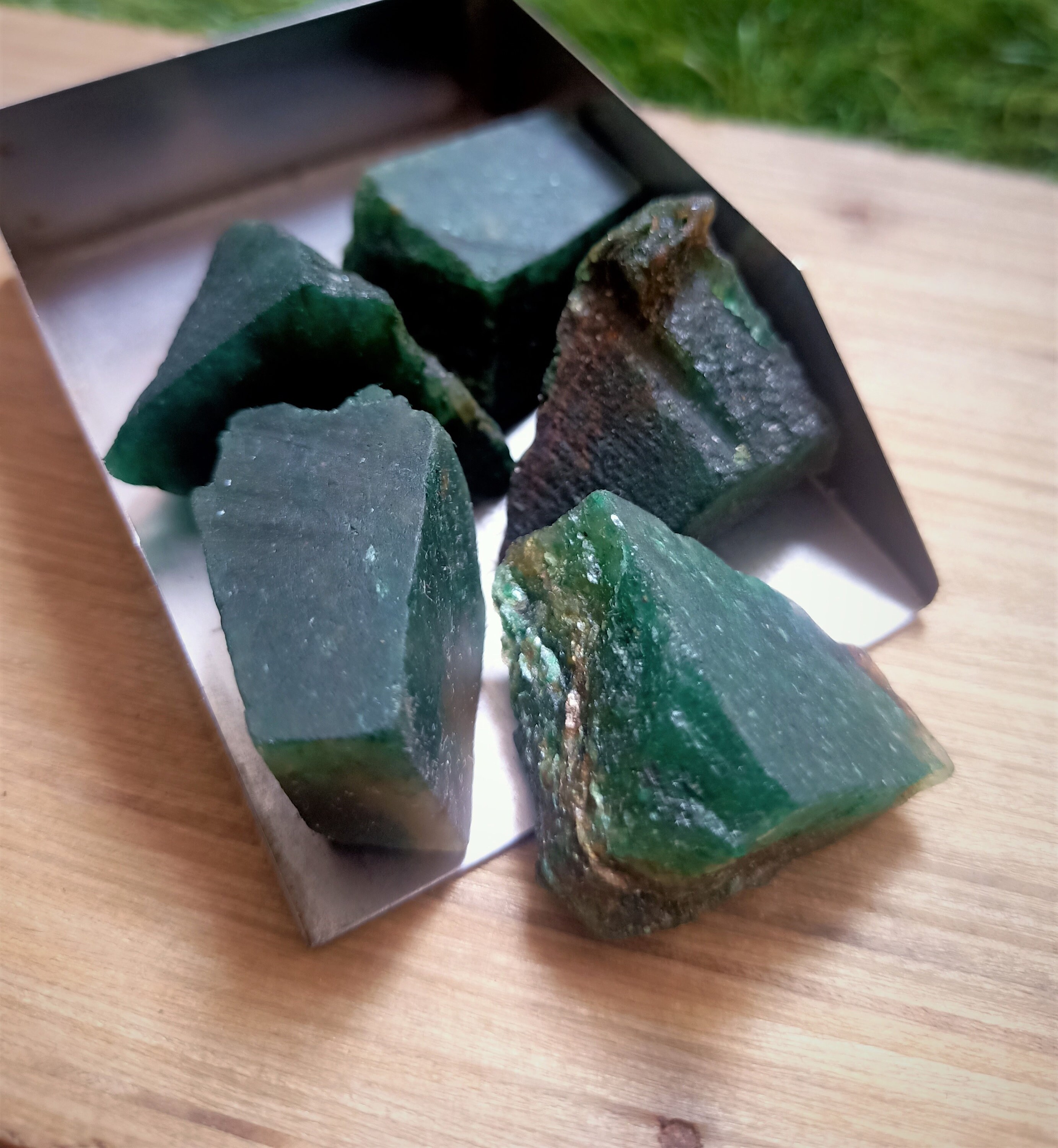 5 Pieces Natural Raw Green Jade Crystal Raw Green Jade Stone | Etsy