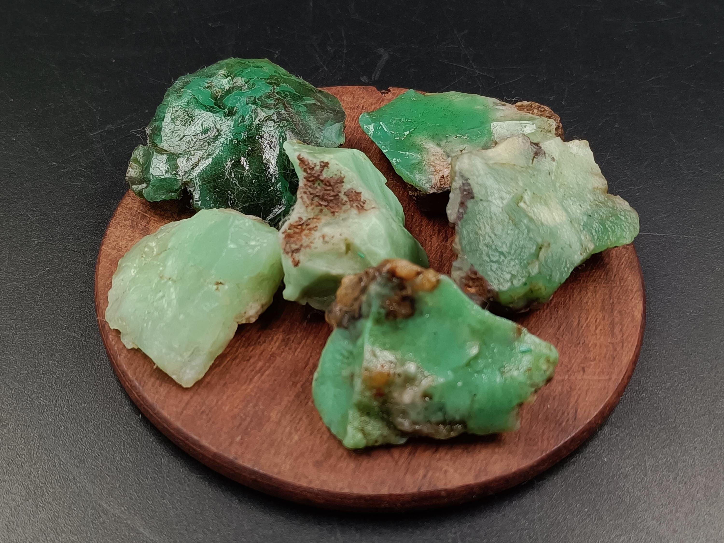 Natural Raw Chrysoprase Stone, Rough Gemstone, Green Rocks, Chrysoprase ...
