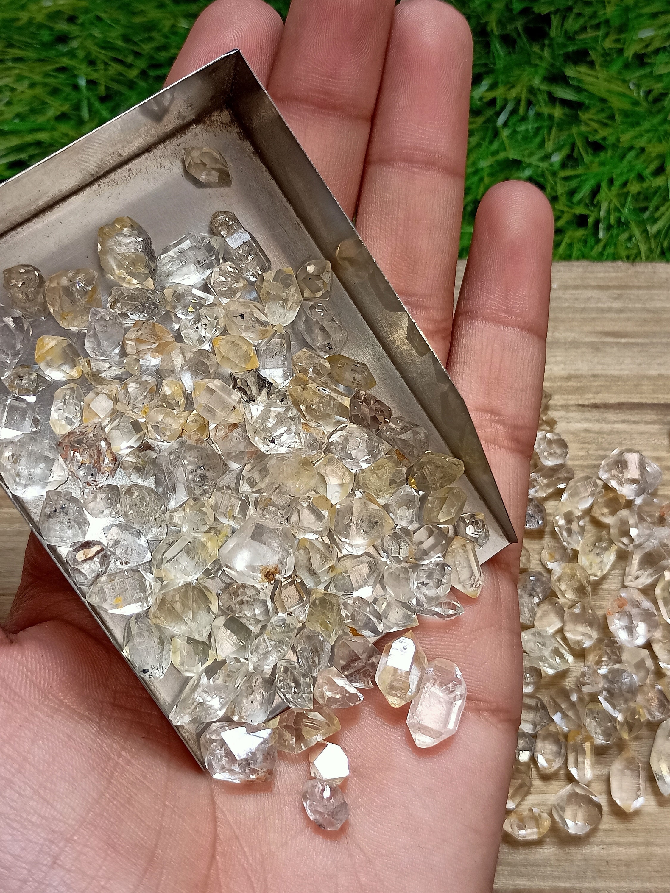 Beautiful Raw Diamond Quartz natural Quartz Pointed Diamond - Etsy