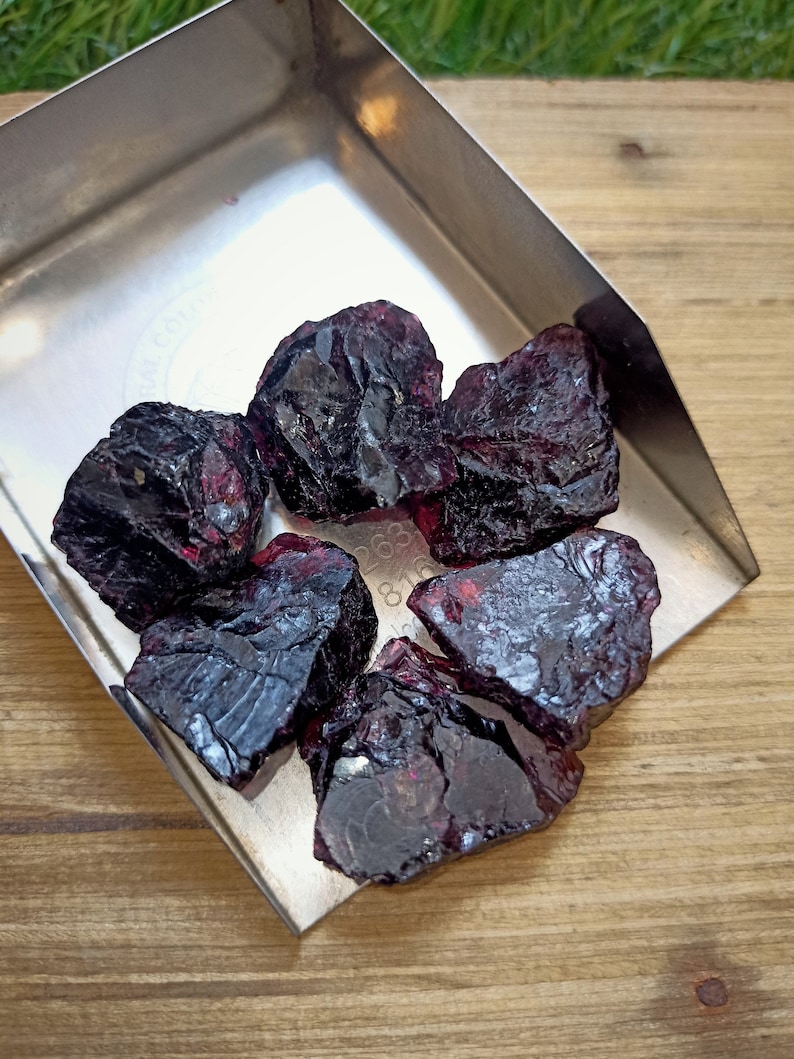 Bestseller Natural Raw Garnet Crystal Raw Garnet Stone | Etsy