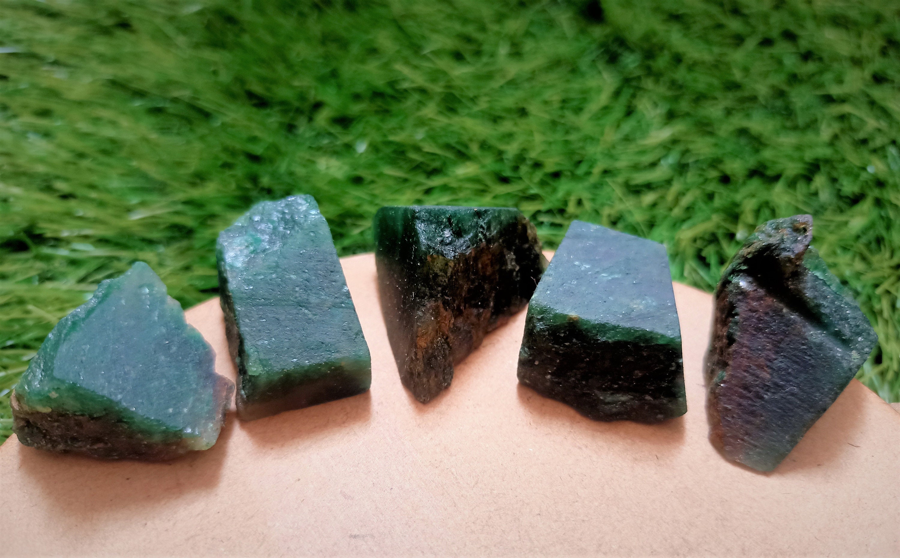 5 Pieces Natural Raw Green Jade Crystal, Raw Green Jade Stone, Raw ...