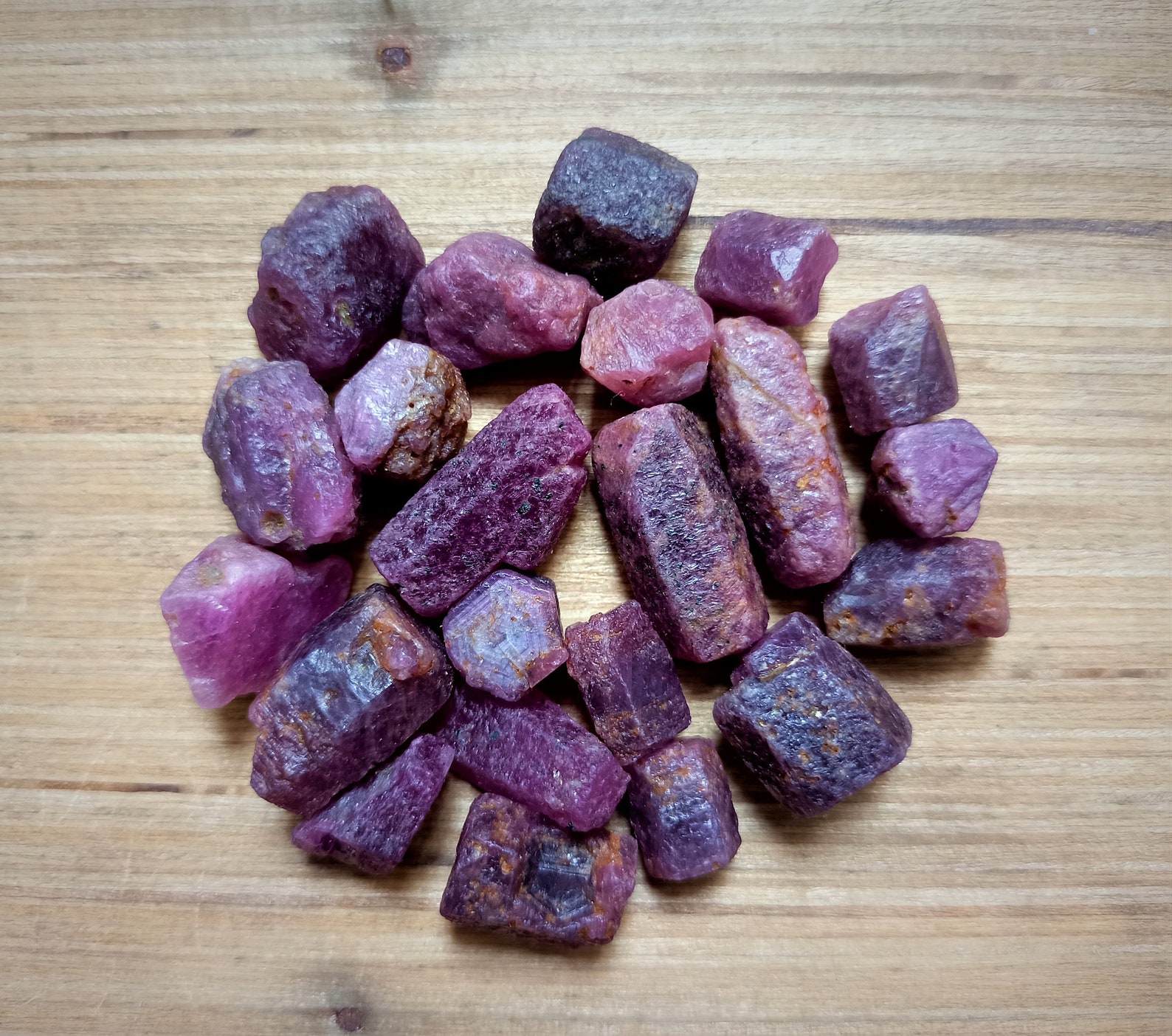 Rubis brut naturel Pierre précieuse rubis Pierre brute - Etsy France