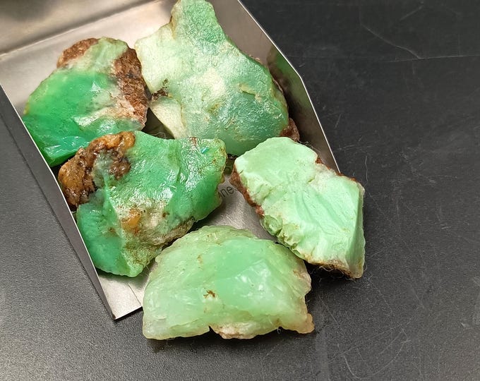 Chrysoprase Raw From Tanzania Natural Green Chrysoprase, Rocks ...