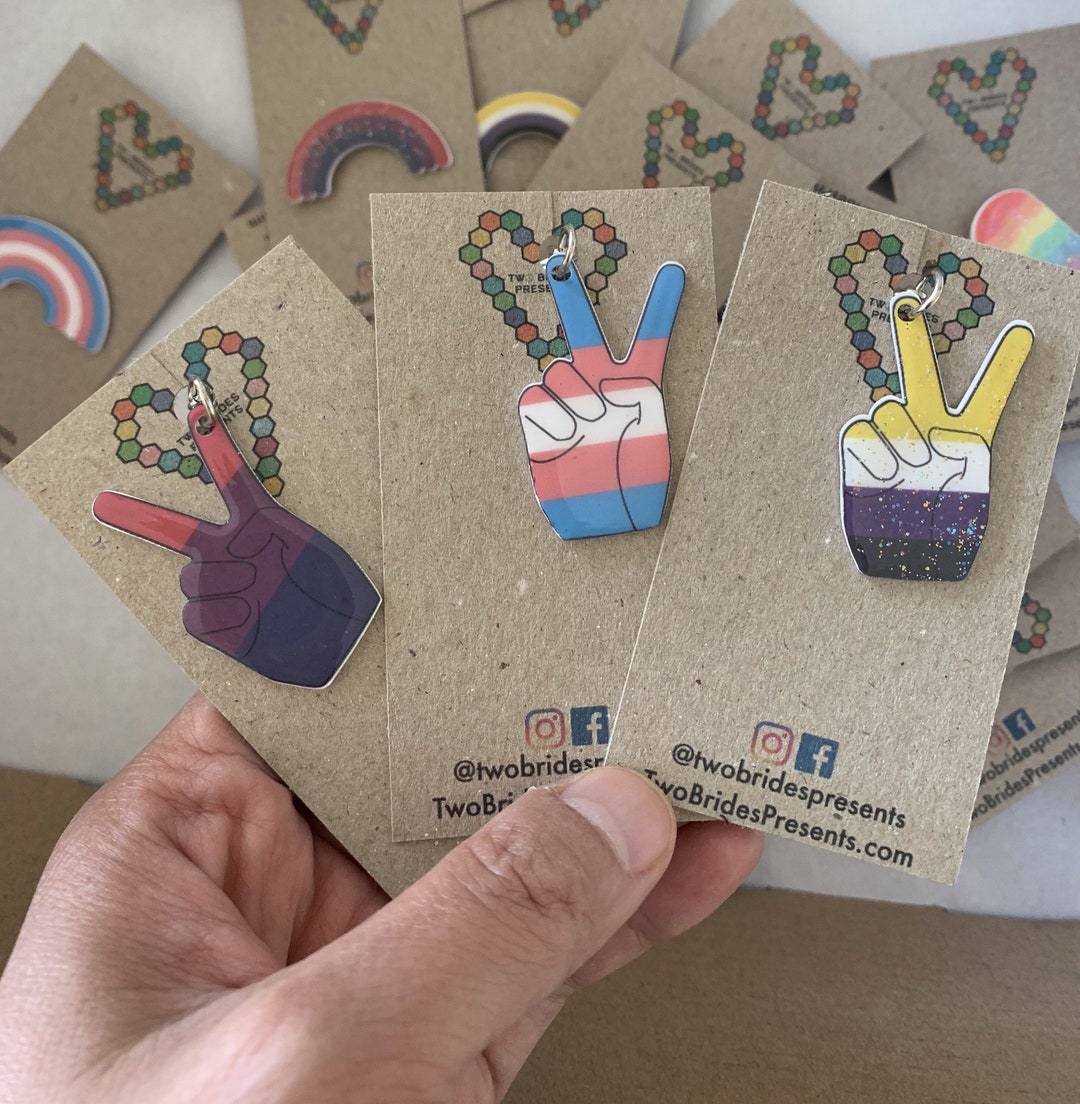 2D LGBTQIAPN+ Pride PEACE and Heart Key Chains | Choose Your Colours ...