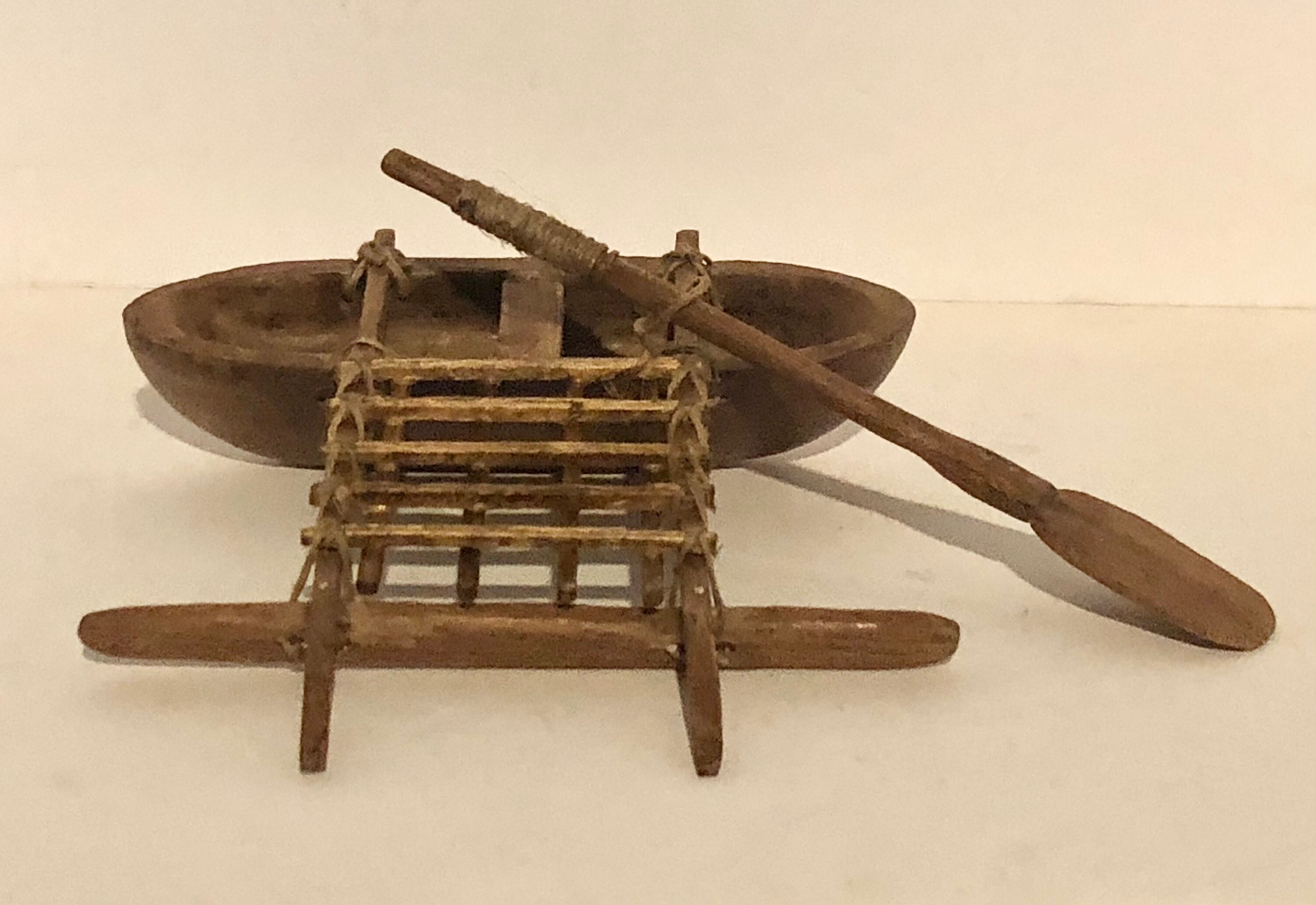 Small Mahogany Wood Outrigger Canoe Decor - Etsy