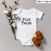 Plot Twist Baby Onesie® Pregnancy Announcement and Reveal - Etsy