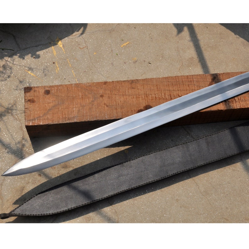 Everestforge-32 Inches Large Blade Handmade Sword-heavy - Etsy