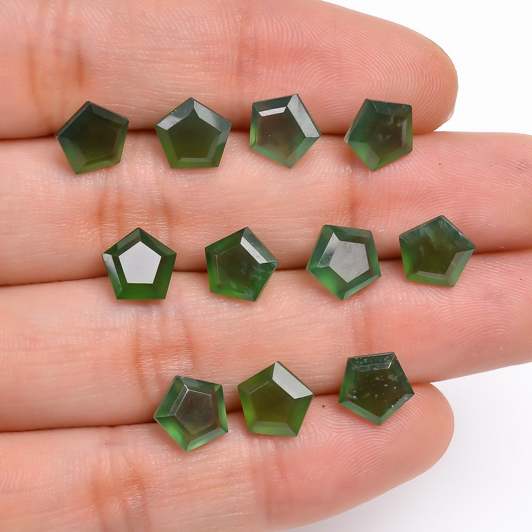 Green Serpentine Gemstone: Faceted Pentagon Stone, Calibrated 8x8 Mm - Etsy