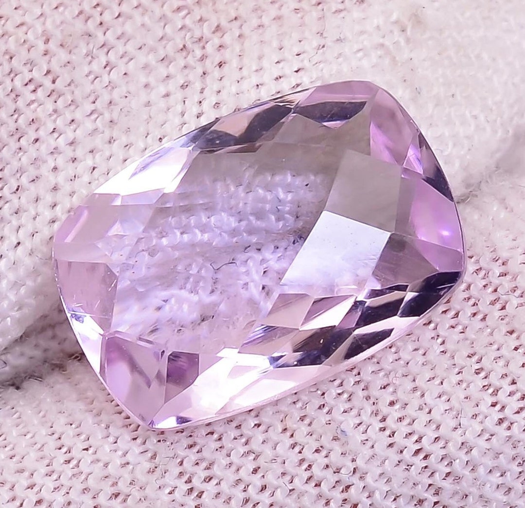 Rose De France Amethyst Gemstone: Radiant Cut, 14x10x7mm - Etsy