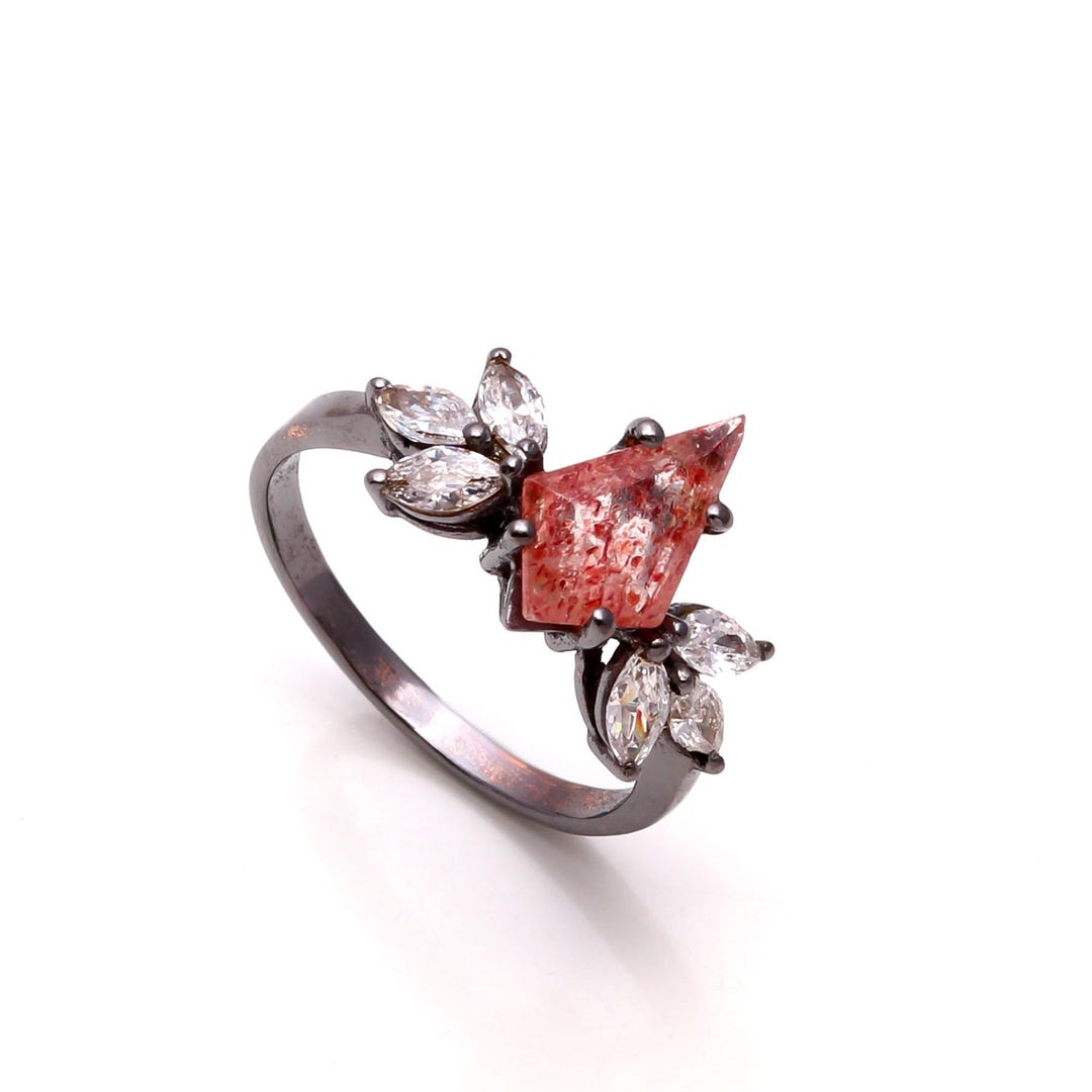 100% Natural Strawberry Quartz Kite Shape Ring, 925 Sterling Silver ...
