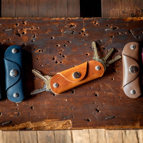 Handmade Leather Key Case Leather Key Holder With Pull Strap - Etsy