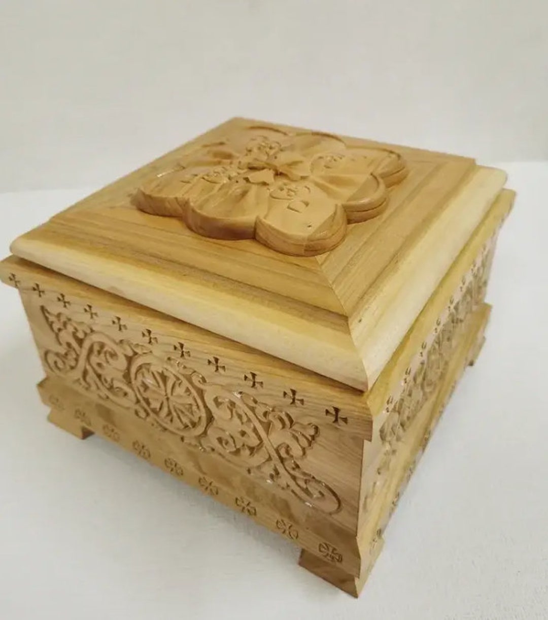 Reliquary Casket, Small Wooden Cross for Holy Relics Saver, Reliquary ...