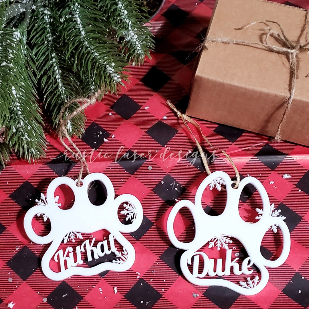 Dog or Cat Ornament - Paw Print - Custom Pet Ornaments - Pets Names ...
