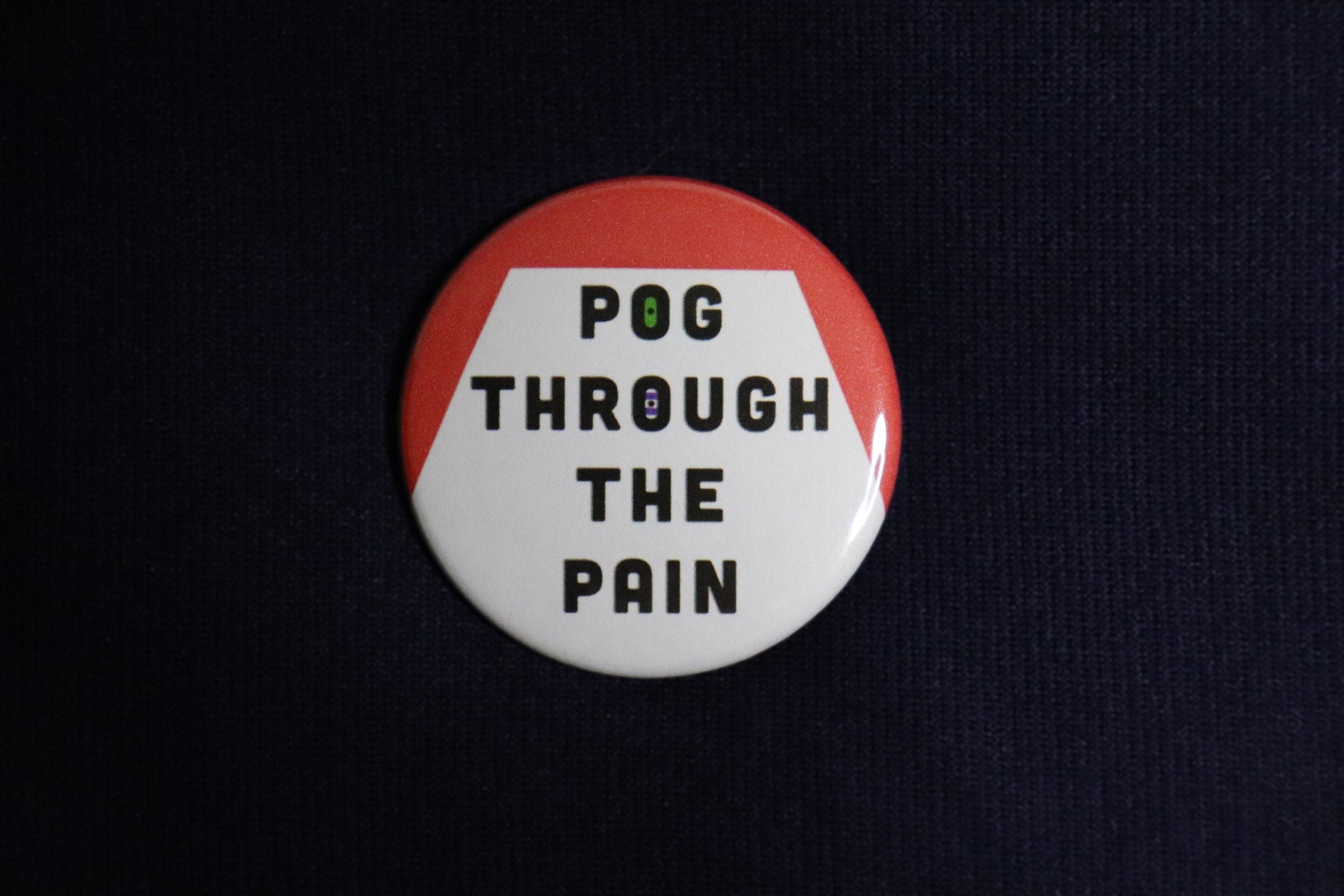 Pog Through the Pain Pin | Tommyinnit MCYT Dream SMP Button - Etsy UK