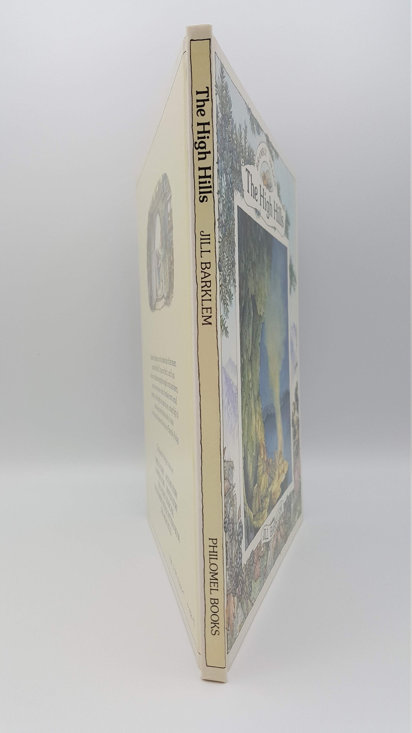 Vintage Brambly Hedge: the High Hills, 1986 First Edition Hardcover - Etsy