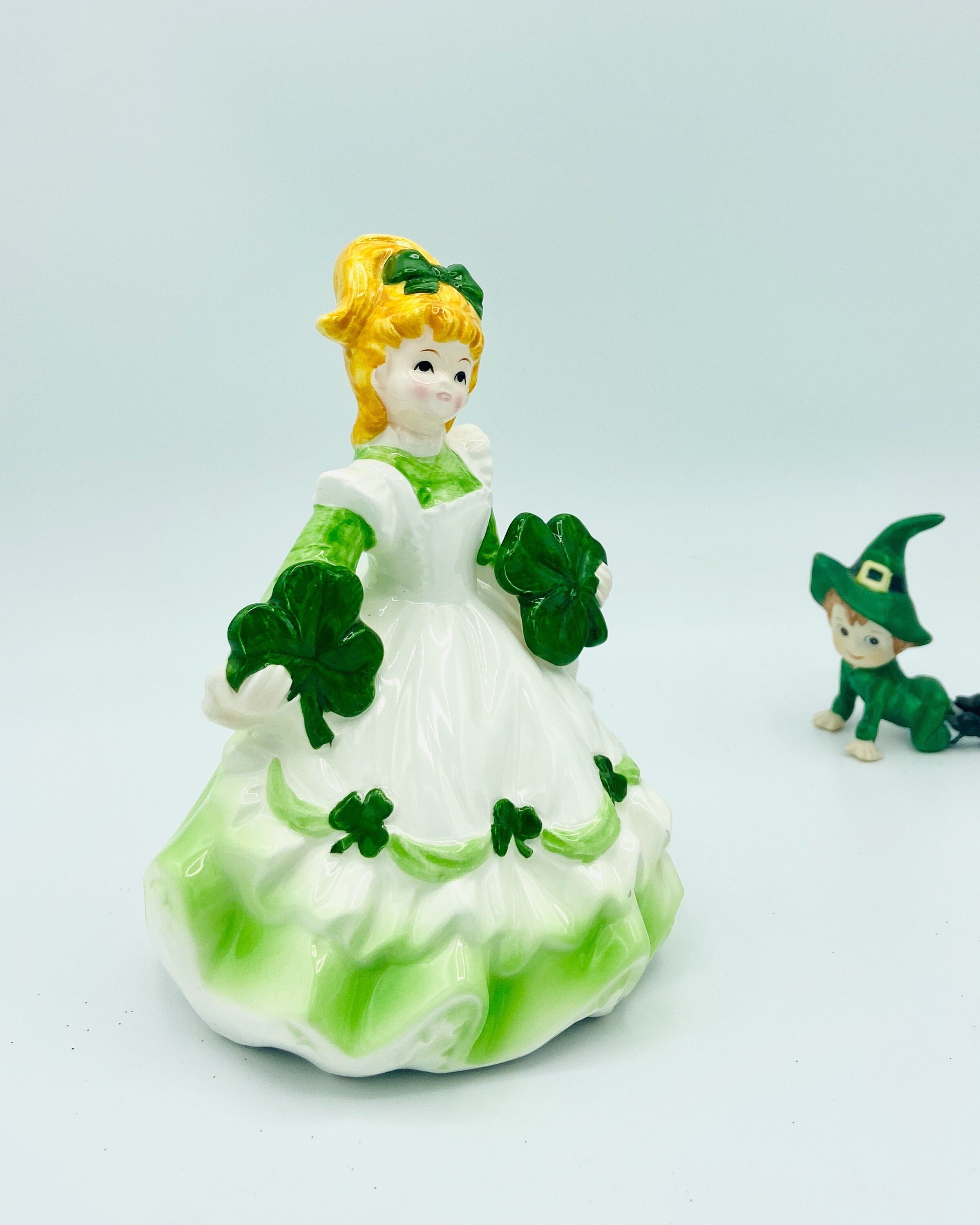 Vintage Lefton Shamrock Girl Music Box: Irish St. Patrick's Day Ceramic ...