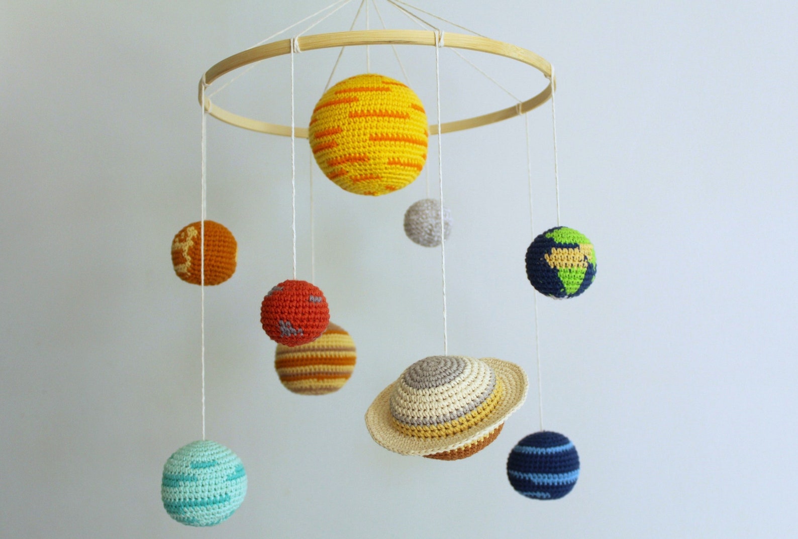 Hand Made Crochet Solar System Planets Baby Mobile Cot Crib Gift Baby ...
