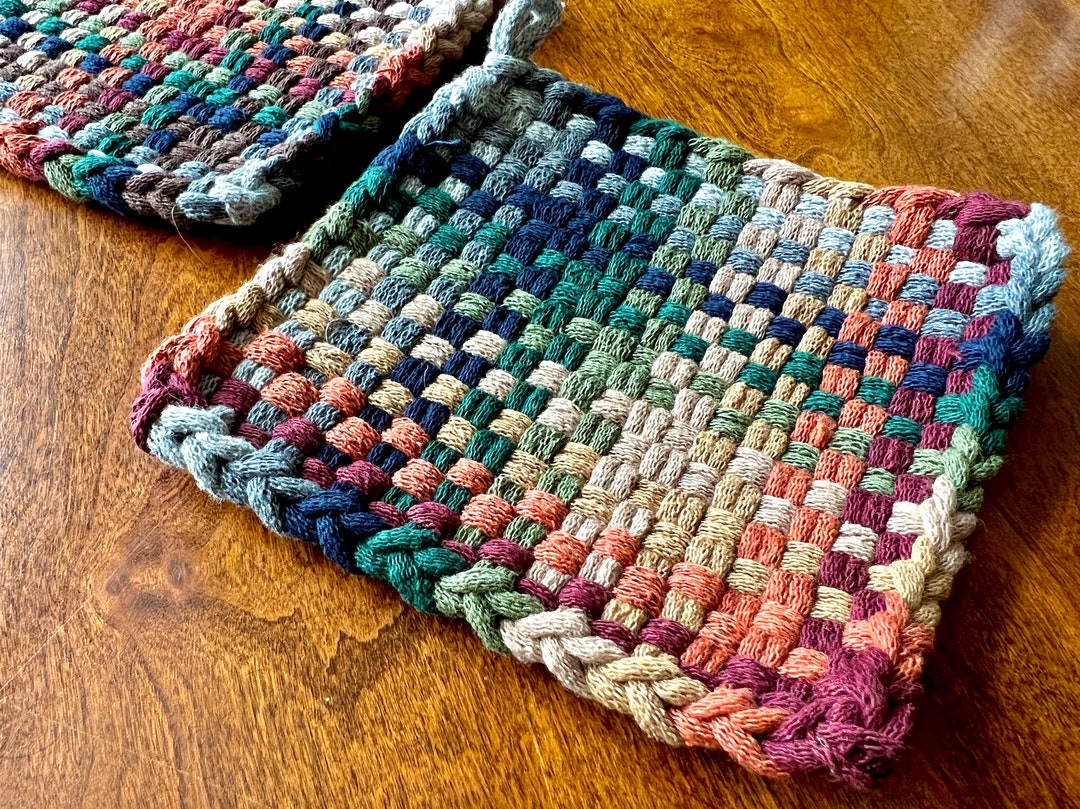 Set of 2 Potholders Thick, Loomed Trivet Woven Hot Pad - Etsy