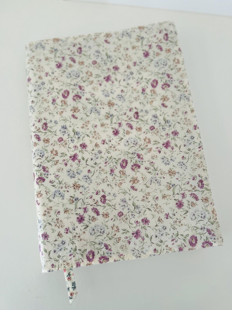 Japanese A4 Daily Planner for 2026 With Pen Pockets - Etsy
