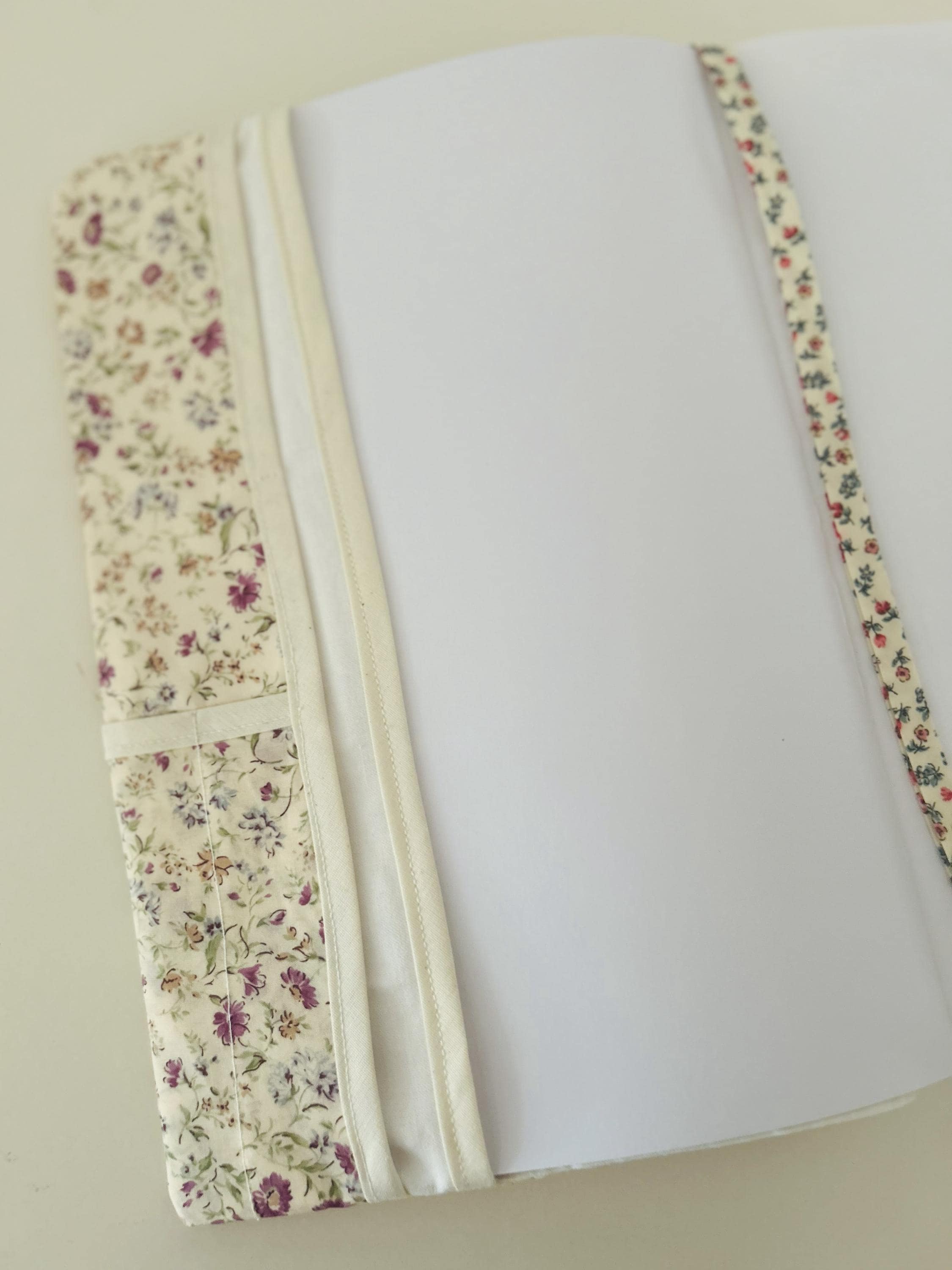 Japanese A4 Daily Planner for 2026 With Pen Pockets - Etsy