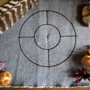 Throwing of the Bones Casting Cloth, Divination Country Magic, Conjure ...