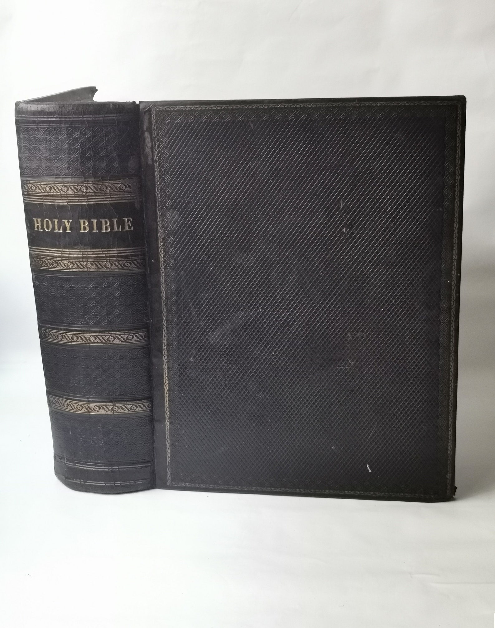 Large Antique Bible (1870s) Browns Self-interpreting Bible, Large ...