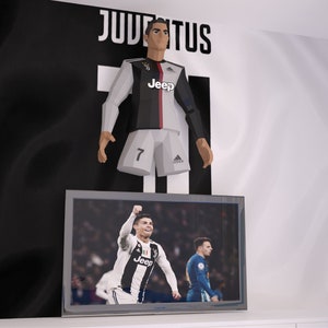 CR7 Papercraft , PDF Template, DIY 3d Model, FanArt, Paper Sculpture ...