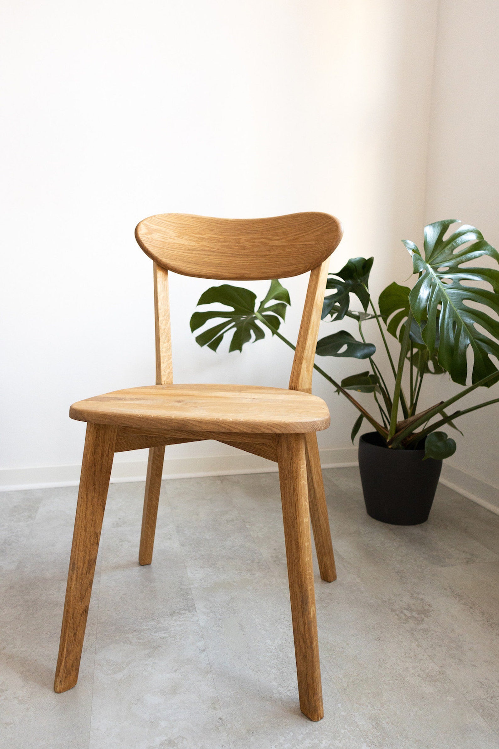 Set of 2 or 4 Solid Oak Dining Chairs Lot De 2-4 Chaises De - Etsy