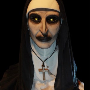 Valak the Nun - Latex Mask / Bust Display - Etsy