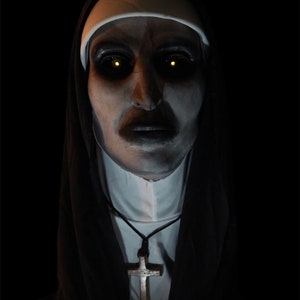 Valak the Nun - Latex Mask / Bust Display - Etsy