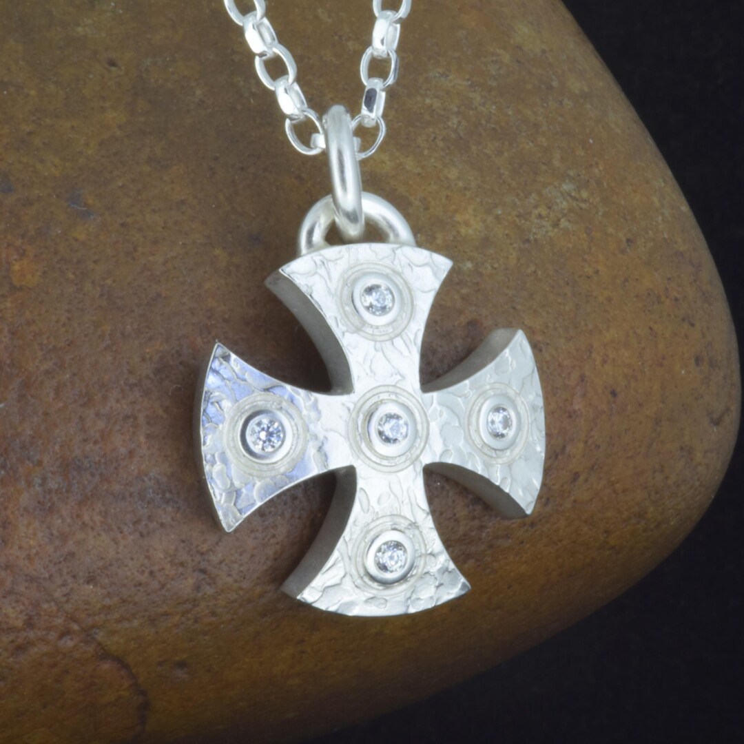 Sterling Silver 22mm Curved Cross Pattée Pendant With Swarovski Gems on ...