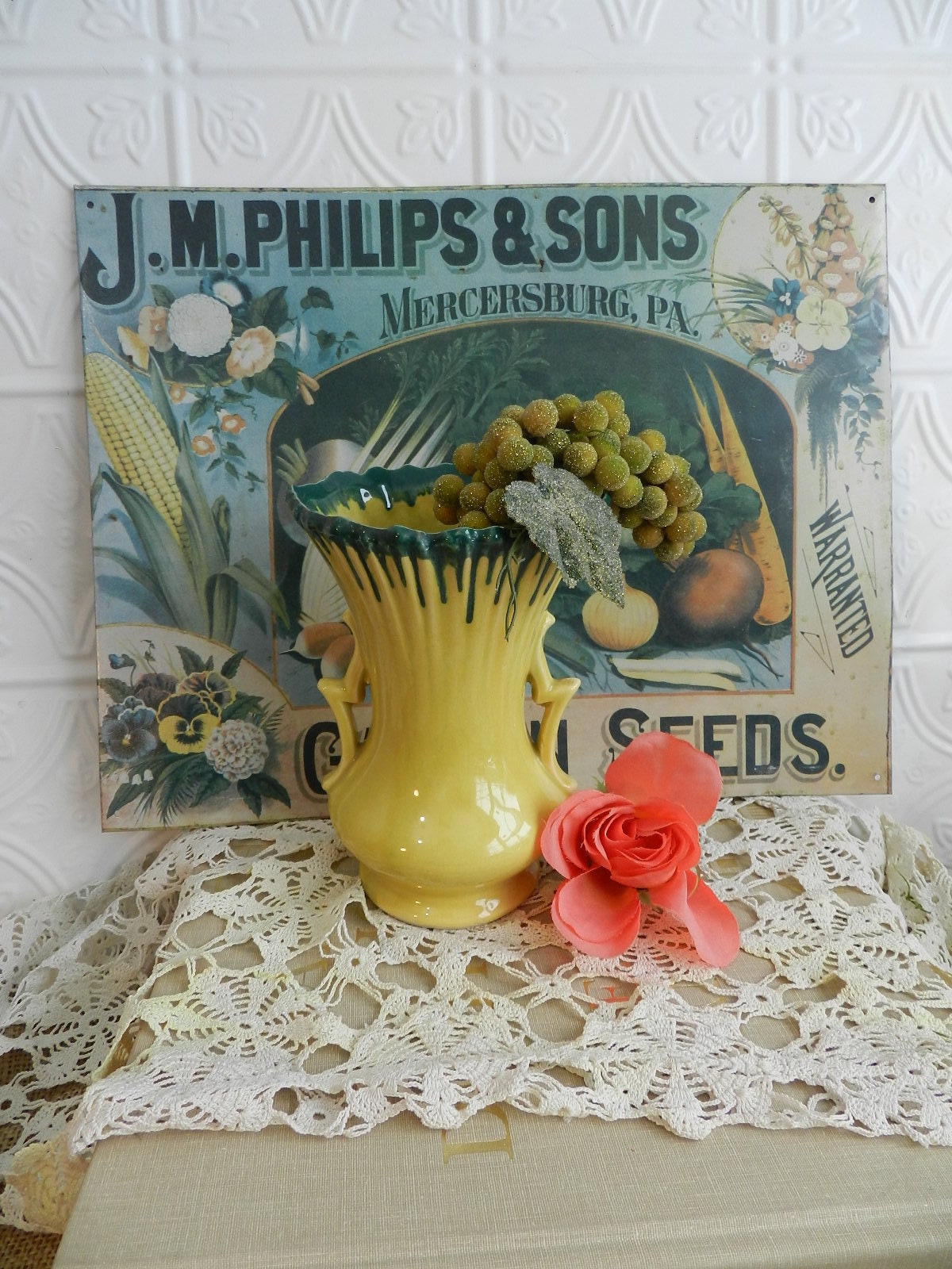 Mccoy VASE Green Drip Edge/7 1/8/excellent - Etsy