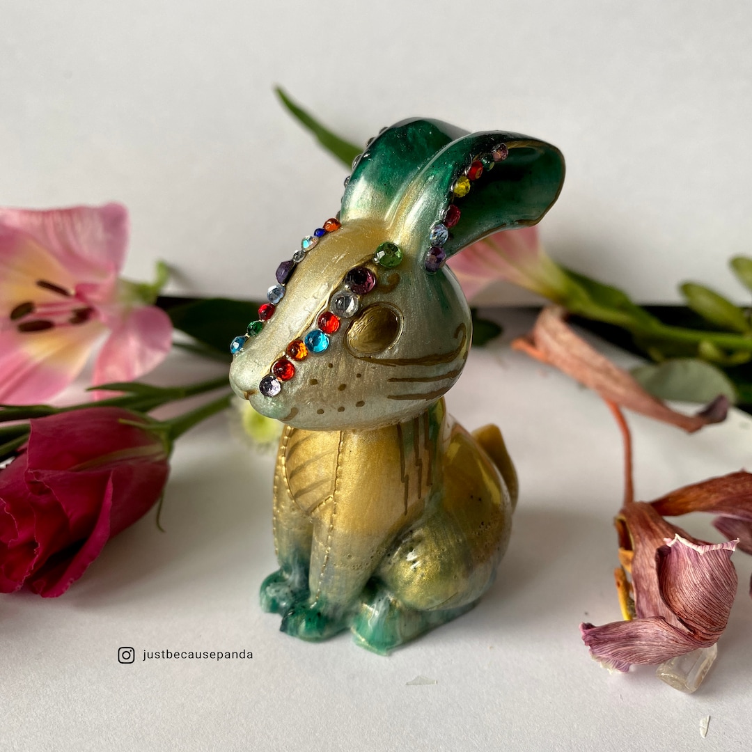 Bunny Cute Art / Bunny Figure / Cute Desk Decoration / Magical Bunny ...