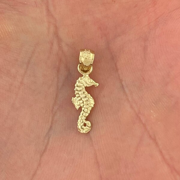 Seahorse Charm - Etsy UK