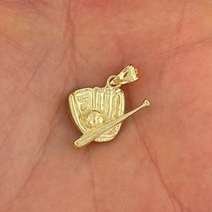14k Solid Yellow Gold Baseball Charm Sports Pendant Baseball Glove With ...