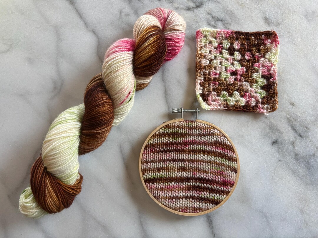 Gingerbread House | Willow Cottage Yarns - Etsy