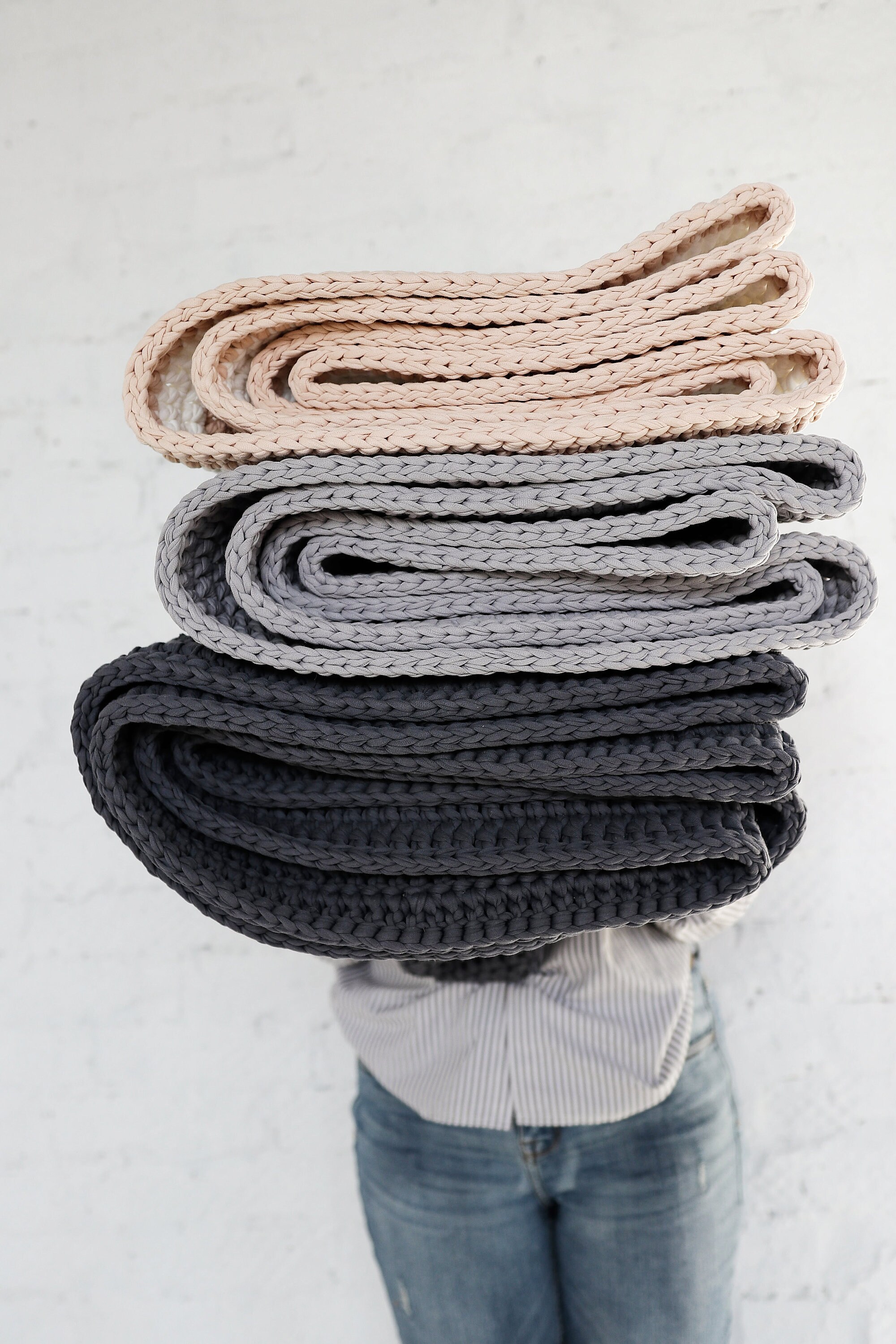 Chunky Knit Rag Rug/ Area Rug Round/ Knitted Rug/Grey Rug/ | Etsy