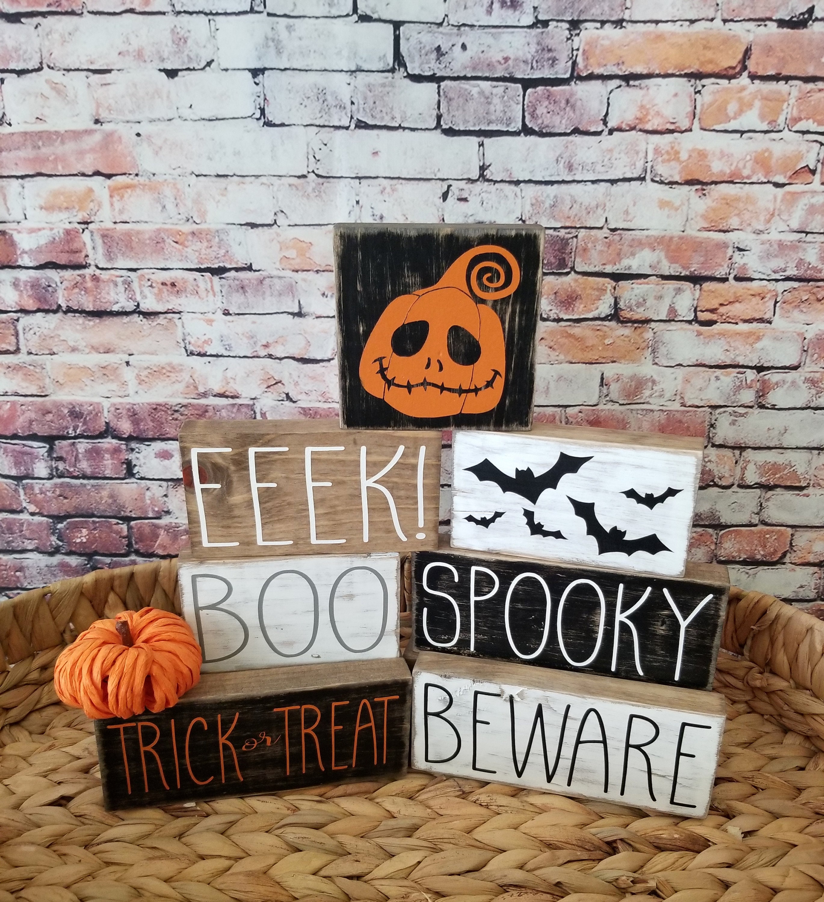 Halloween Wood Sign, Farmhouse Tiered Tray Decor, Spooky Signs - Etsy