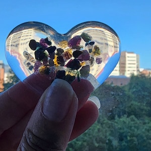 Resin Pocket Heart and Pocket Hug | Pocket Heart Token | Gemstone ...