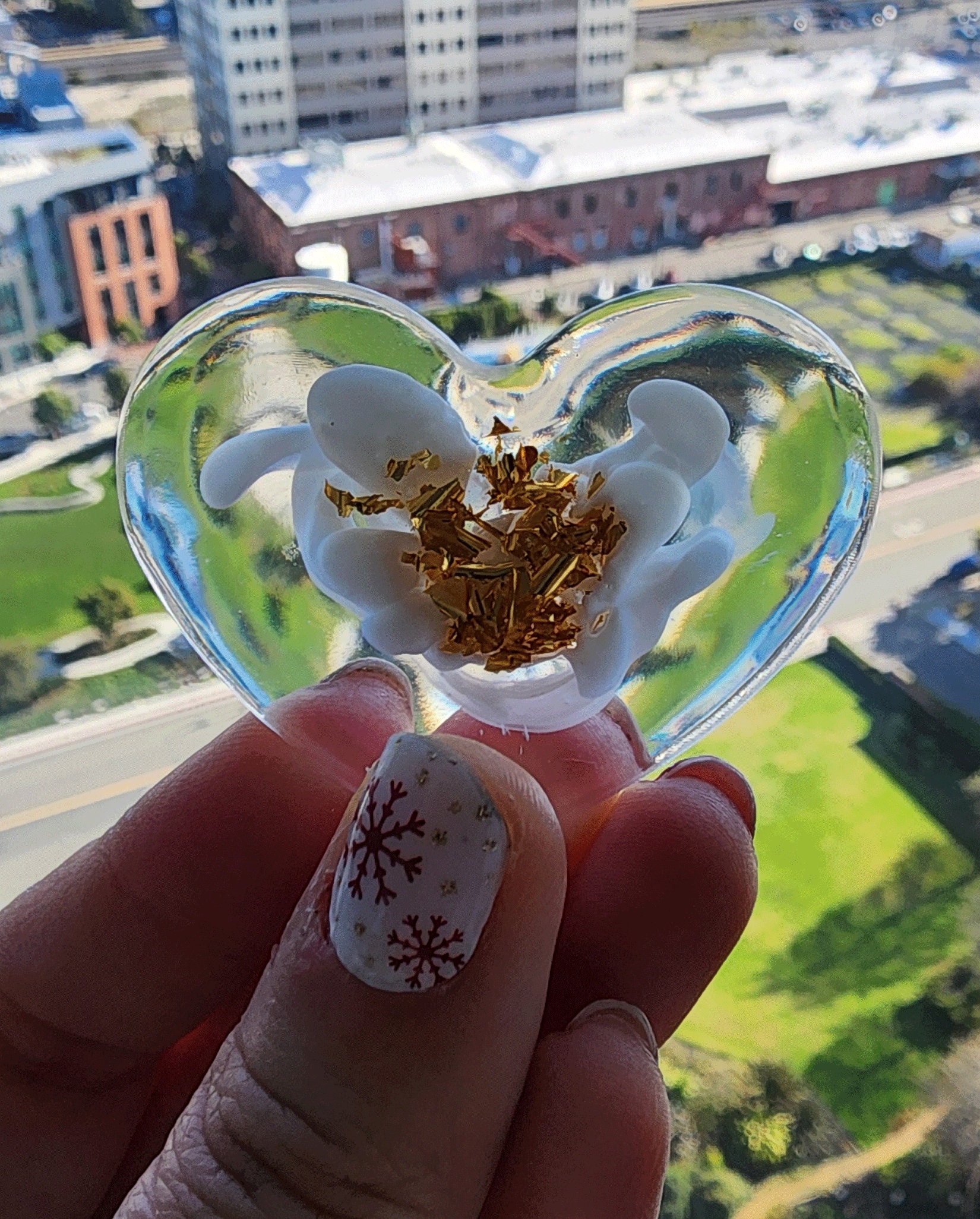 Pearl White Resin Pocket Heart and Pocket Hug | Pocket Heart Card ...