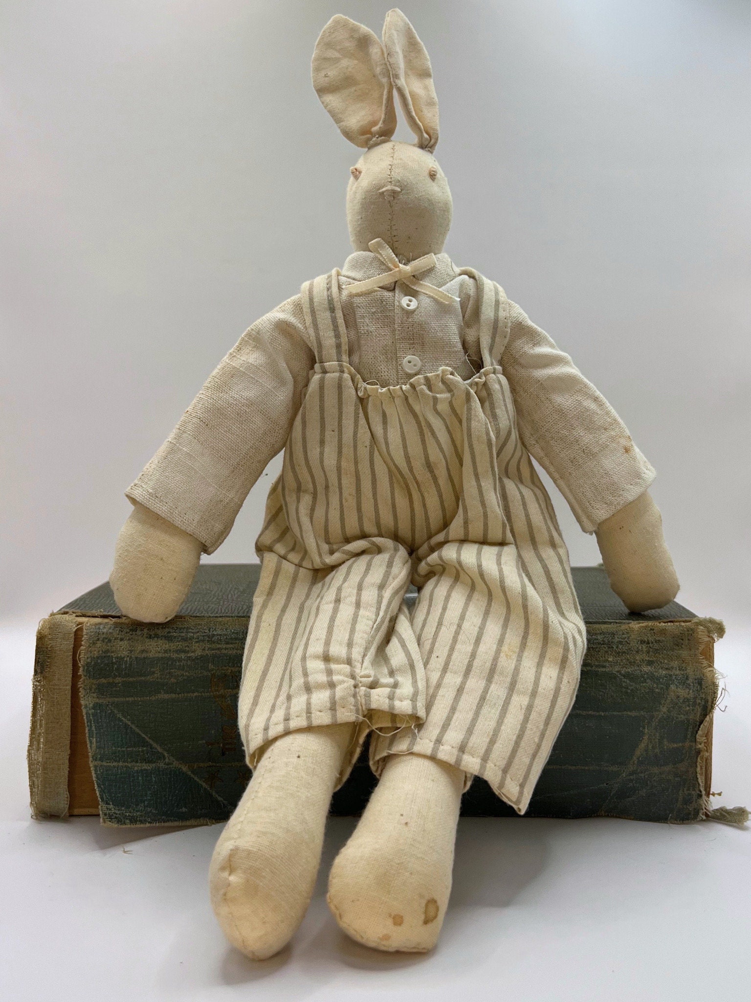 Vintage Stuffed Cloth Rabbits / Bunnies / Easter Home and - Etsy