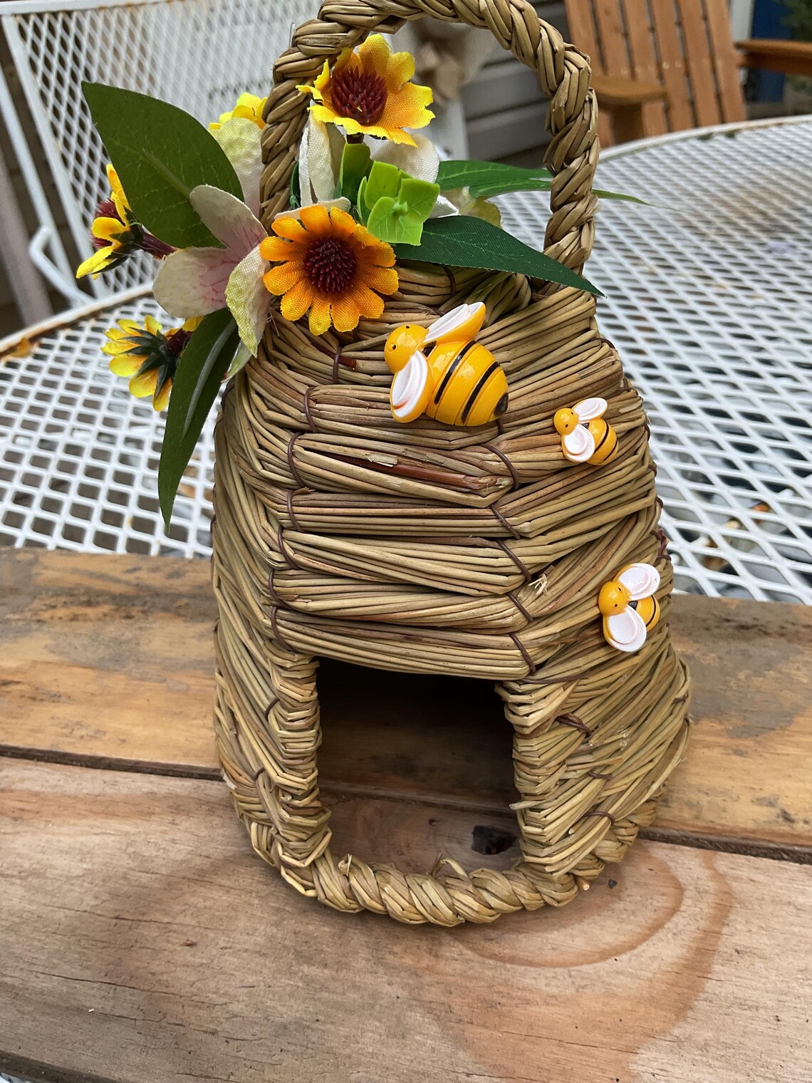 Inspiring Small Bee Hive Pictures