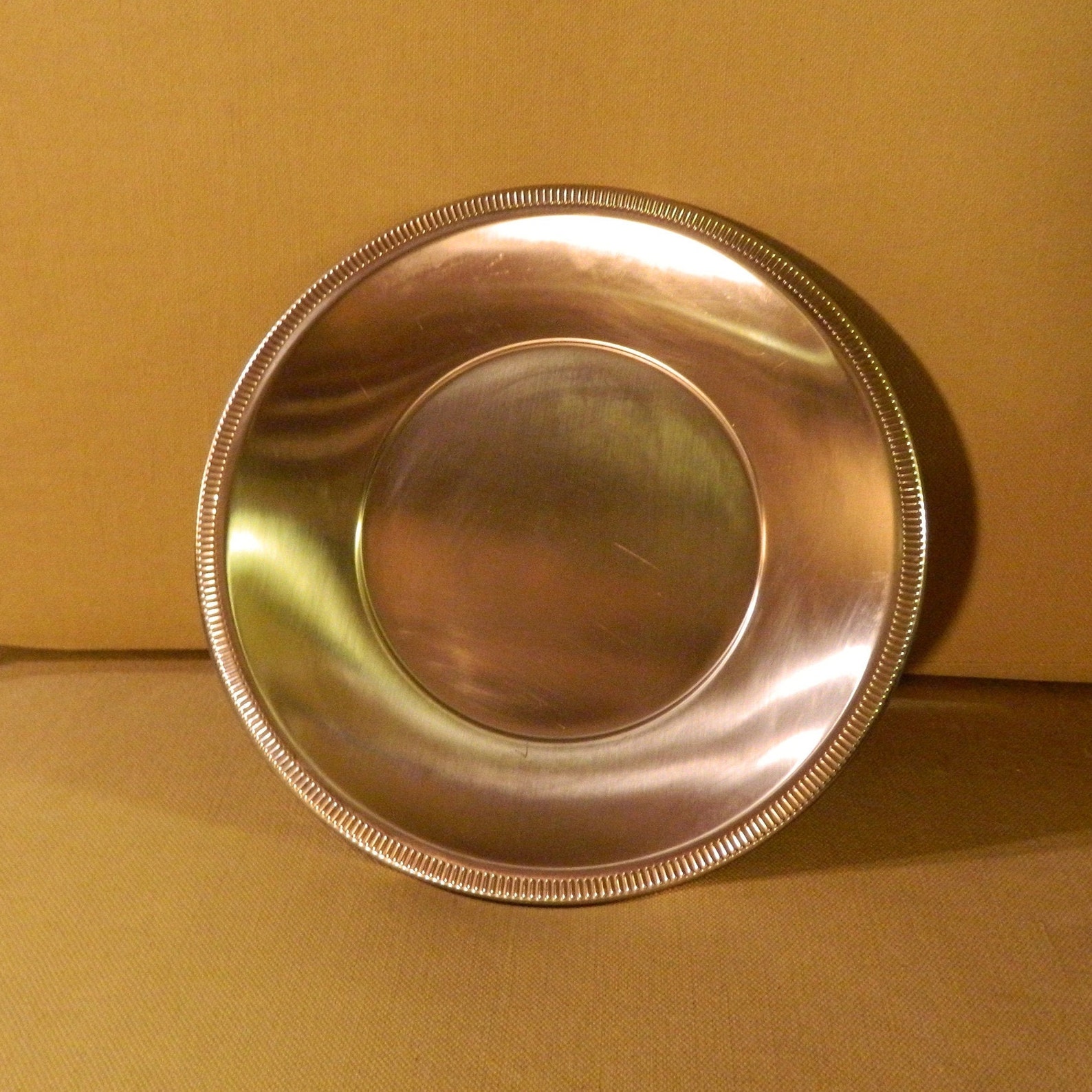 Jean Couzon,orfévre,plat,rond,décor,ligné,inox,stainless,18/10,couleur ...