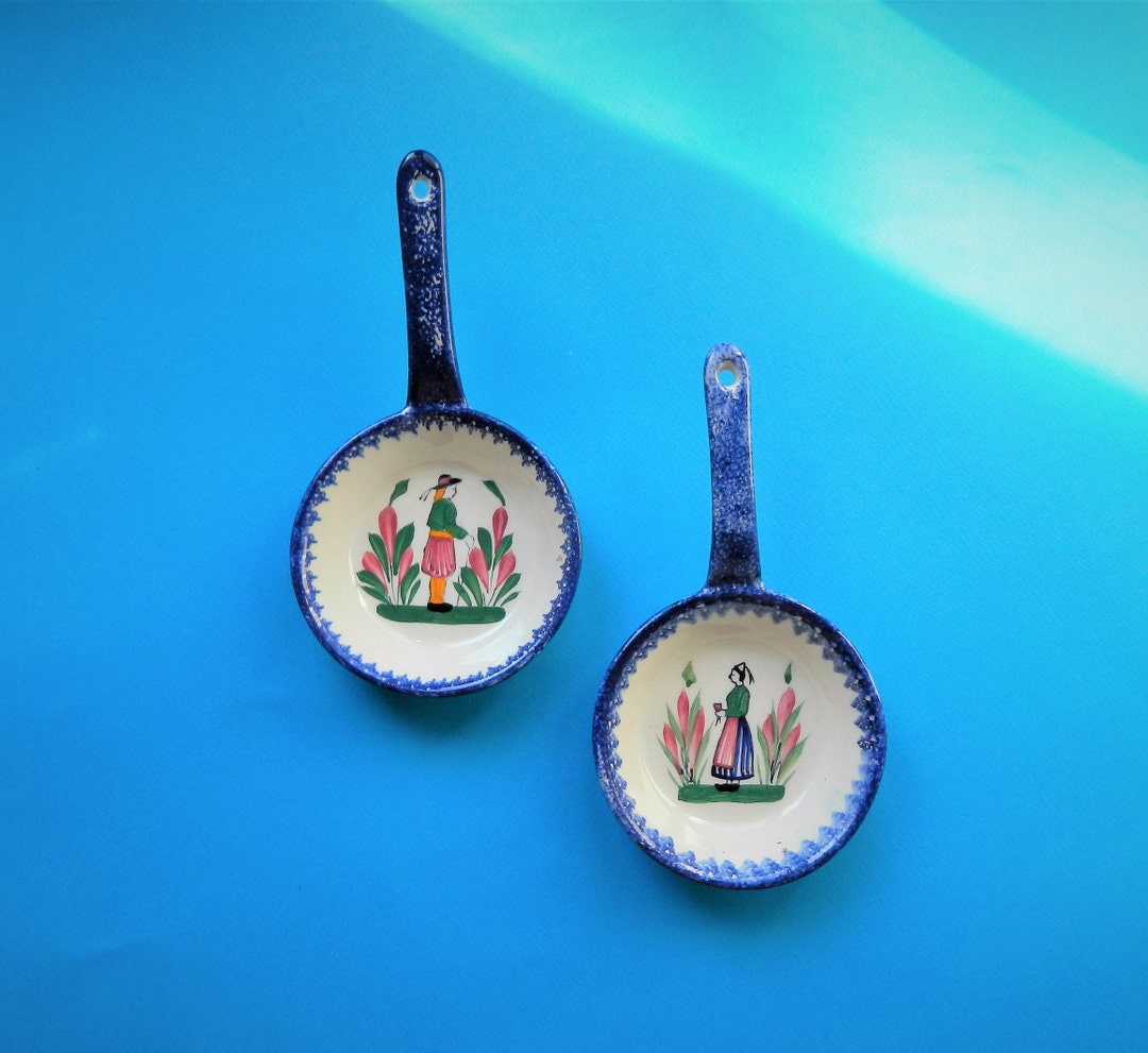 Hand-painted Quimper Faïence Pans: French Breton Folk Art - Etsy