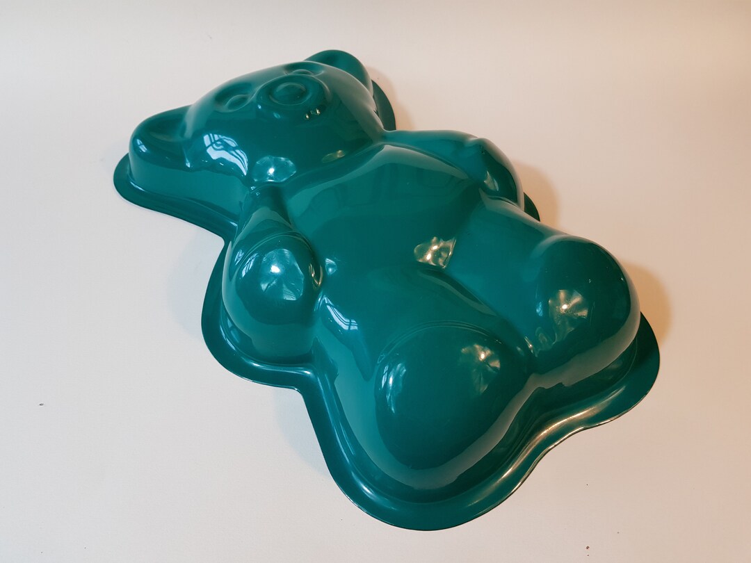 Vintage Embossed Metal Bear Cake Mold, Le Petit Ourson - Etsy