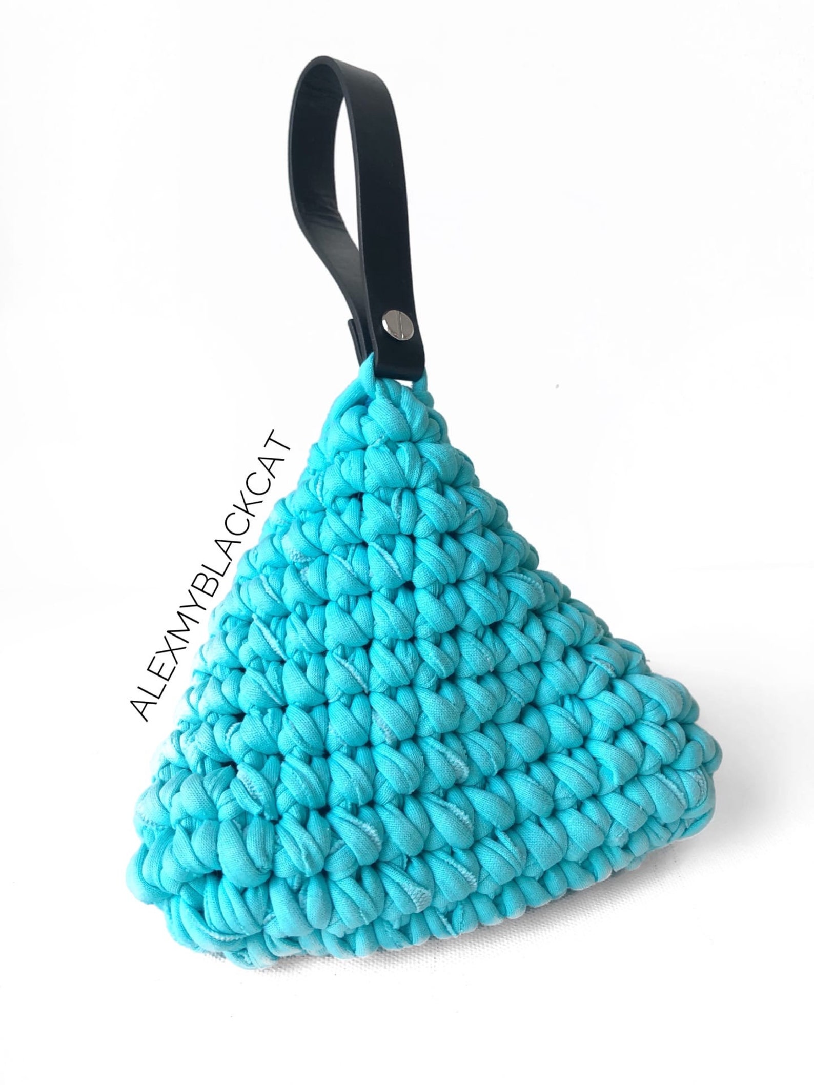 PATTERN Pyramid Purse Video Pattern Crochet Clutch Pyramid Crochet ...