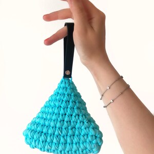 PATTERN Pyramid Purse Video Pattern Crochet Clutch Pyramid Crochet ...