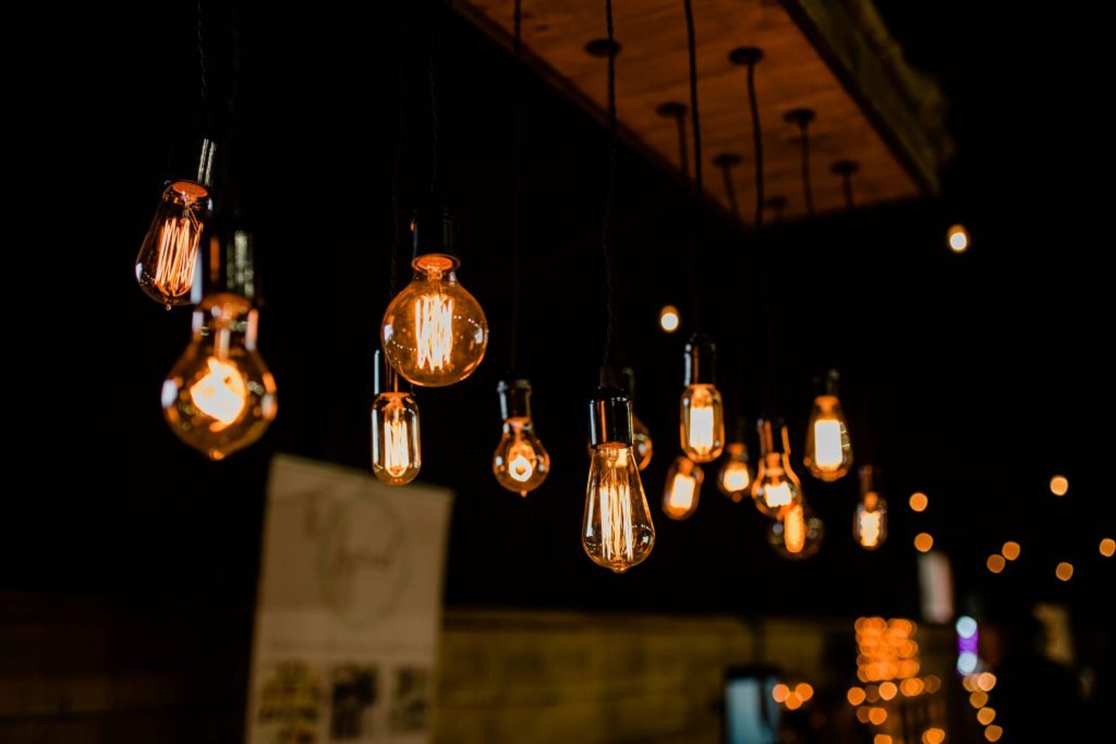Incandescent Bulb String Lights: Outdoor Patio, Wedding, Cafe Lighting ...