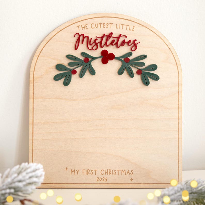 Baby’s First Christmas Footprint Board – Mistletoes Baby Craft ...