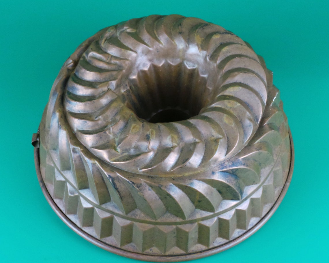 Antique French Large Copper Baking Cake Form Vintage Hand Hammered ...